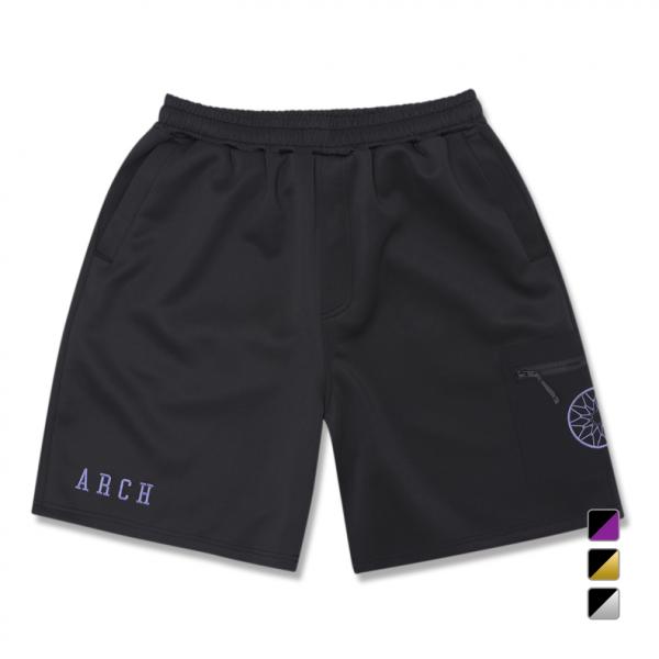 ◇厚手で密度の高いジャージ生地を採用したショートパンツ。左足に配置したポケットが特長。トレンドを意識した総丈が長めのシルエット。]バックポケットはファスナー付。ブラックを基調にしたデザインでライフスタイルにも使用しやすいアイテム。■カラー(...