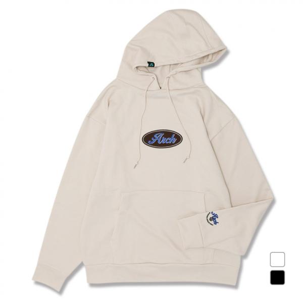 ◇胸にクラシックなイメージのオーバルロゴをワッペン仕様の刺繍で施したP/O スウェットパーカ。程よい厚みのコットンとポリエステルの混紡素材で3 シーズン着こなせるアイテム。同シリーズのスウェットパンツとセットアップがおすすめ。■カラー(メー...