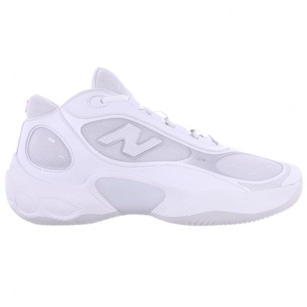 ◇第4クォーターでもフレッシュなパフォーマンスを発揮するために必要なクッション性と安定性を提供◇ポジションレスな今日のゲームの中で第4クォーターでもフレッシュなパフォーマンスを発揮するために必要なクッション性と安定性を提供する「Fresh ...