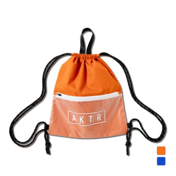 ◇強度のあるポリエステル素材を使用したナップサック。◇サブバッグとしてもメインバッグとしても使用できる、使い勝手の良いアイテム。■カラー(メーカー表記):オレンジ(2100:ORANGE)ブルー(4400:BLUE)■生産国:中国■2025...