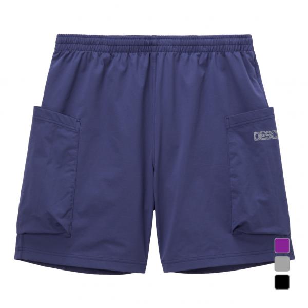 ◇ウォームアップハーフパンツ◇ストレッチ性・防風性・吸汗速乾の機能を持った生地を身頃に採用し、アップ時にも移動時にも着用できる商品になっています。両サイドには大きめのポケットを配置しています。左腿部分に再帰反射を配置し、バレーボールシーンだ...