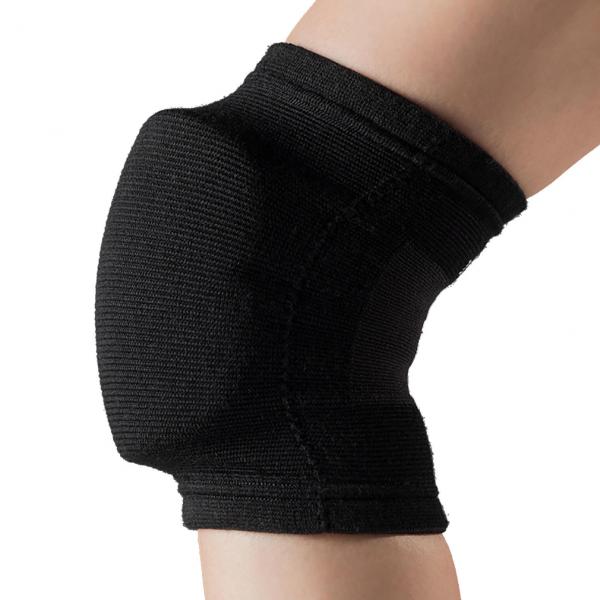 ◇フレキシブルなパッドでひざの動きにジャストフィット◇厚さ28mmのパッド表面に無数の切れ込みがあることで、ひざの動きにフィットし、裏面は凹凸構造で屈曲性が向上します。■カラー(メーカー表記):ブラック(90:ブラック)■素材:レーヨン・ナ...