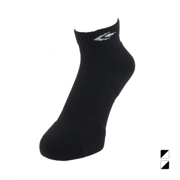 ◇バレーボールプレーヤーをサポートする機能ソックス。◇足首周りサポート:足首周りの安定性をサポートします。◇アーチサポート:土踏まずのアーチを適正な位置で安定させます。◇甲部分メッシュ・メッシュ素材で快適な通気性。◇部分パイル使用:衝撃を吸...