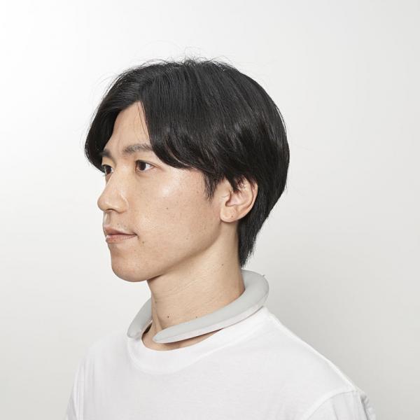 ◇気温28℃なのに凍る！PCM(オクタデカン)の特性で約2時間、ひんやりキープ。 ◇夏の屋外で約2時間ひんやりキープ！(※気温36℃の環境下で約27〜28℃を2時間持続「ユニチカガーメンテック株式会社調べ」) ■カラー： ライトグレー ■素...
