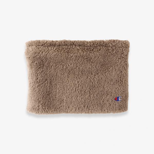 ◇Champion(チャンピオン)ボアネックウォーマー ◇Champion(チャンピオン)Cマークのシンプルなワンポイントのみ。 柔らかいボアを使用しており、厚みもあるため暖かく、冬には欠かせないアイテムです。 ■カラー： グレージュ ■素...