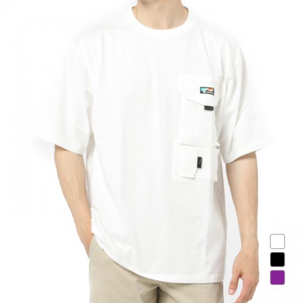 ※ブラウザやお使いのモニター環境により、掲載画像と実際の商品の色味が若干異なる場合がございます。◇毎シーズン人気の製品加工Tシャツ。23 Ver. は2つのベローズポケットのフラップにプラスチックタブを付けました。2000年代のアウトドアを...