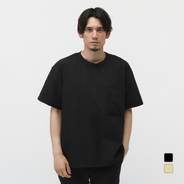 ※ブラウザやお使いのモニター環境により、掲載画像と実際の商品の色味が若干異なる場合がございます。◇東レ独自の加工技術を駆使し、軽量・通気性・ストレッチ性・吸汗速乾性を兼ね備えた多機能なハイテク素材 (DOT AIR )を採用したシリーズ◇胸...