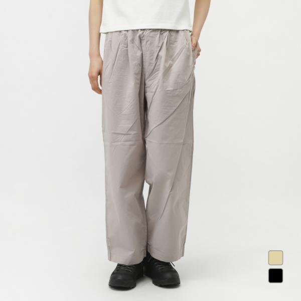 ※ブラウザやお使いのモニター環境により、掲載画像と実際の商品の色味が若干異なる場合がございます。◇製品染めを施し、洗い晒しのまま仕上げた、2タックのイージーパンツ。◇一部強撚糸を使用した40番手のポプリン素材に近江晒加工を施した素材を製品染...