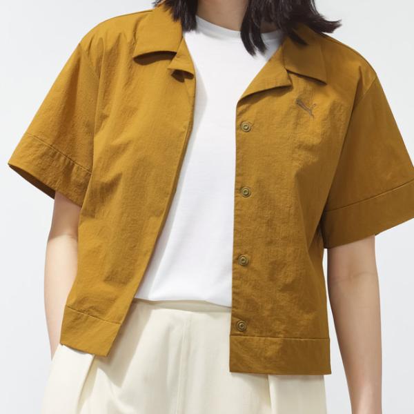◇リラックスフィット ウーブン 半袖シャツ ■カラー(メーカー表記)： ベージュ(96：Authentic Gold) グレッシュピンク(89：Rose Latte) ブラック(01：PUMA Black) ■素材：ナイロン56％ コットン...