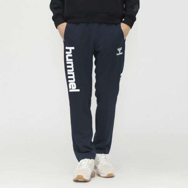 ◇アルペン限定 ◇吸汗速乾機能のあるニット素材を使用したストレートシルエットのトレーニングパンツ。 ■カラー(メーカー表記)： ネイビー(71：I.NAVY) ブラック×ホワイト(90：BLACK) ブラック×ブラック(9090：BLACK...