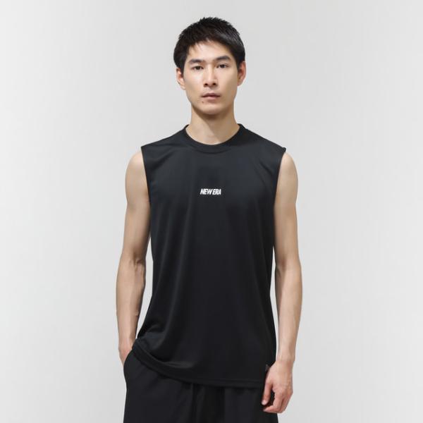 ◇機能性と汎用性を兼ね備えた、ノースリーブ仕様のテックTシャツ。 ニューエラオリジナルのレギュラーフィット。 1枚着はもちろん、インナーとしても活躍 吸汗速乾性に優れた独自開発素材「COOLERA(クールエラ)」を使用 UVカット機能の「S...