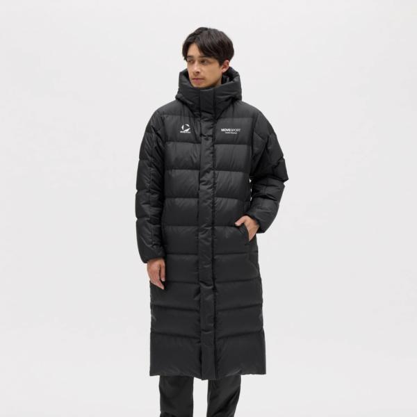 ◇ロングダウンコート ◇特徴・デザインポイント/ 防寒性と動き易さに優れたダウンロングコート。 衿を高く設計することで外気が肌に当たる面積を縮小させ、外気の衣服内への侵入を防ぐことで防寒性を向上。 内ポケットも搭載し、小物を安全に収納可能。...