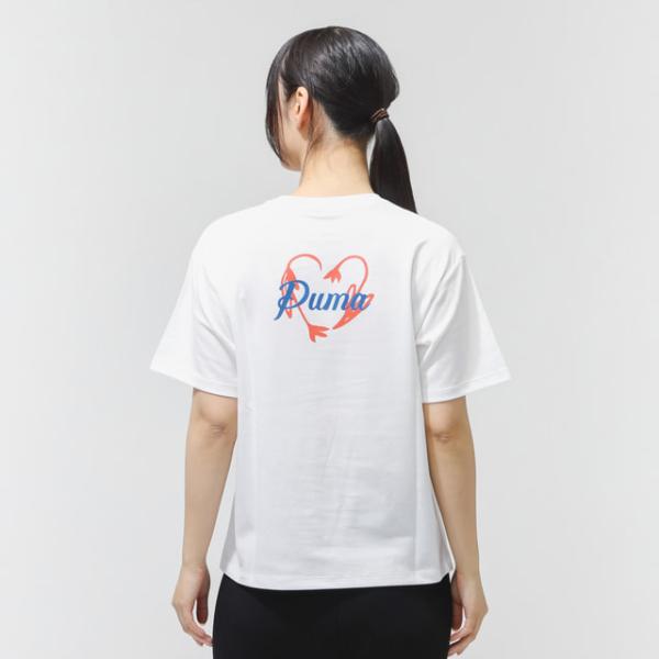 ◇PUMA MIX CLOTH リラックスフィット バックグラフィック 半袖Tシャツ ■カラー(メーカー表記)： ココア(93：Totally Taupe) ホワイト(02：PUMA White) ブラック(01：PUMA Black) ■...