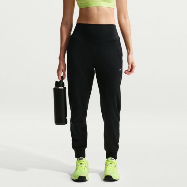 ◇Nike Dri-FITテクノロジーが、肌から汗を逃がしてすばやく蒸発させ、さらりと快適な状態をキープ。 適度なボリュームで抜群に柔らかい素材が動きに合わせて伸縮し、優れた速乾性を発揮します。 ■カラー(メーカー表記)： ブラック(010...