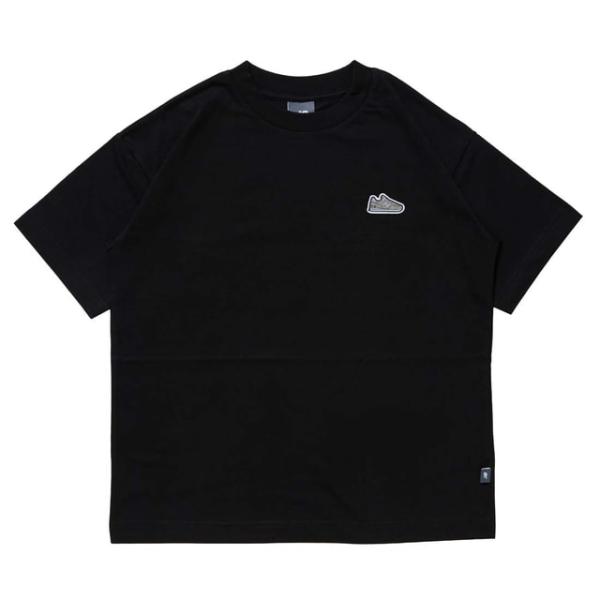 ◇アイコニックな胸のシューパッチが特徴の定番ショートスリーブTシャツ。 コットンライクな肌触りと吸汗速乾性に優れたNBDryの綿混素材を使用。 ■カラー(メーカー表記)： ホワイト(SST：シーソルト) ブラック(BK：ブラック) ■素材：...