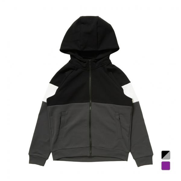 ◇柔らかく乾きやすい素材を使ったスウェットジップパーカー。 ボーイズもガールズも使えるシンプルなデザインで、ちょっとした遊びから運動まで、マルチに使えるパーカーが2999円のお求め安い価格で。 ■カラー： ラベンダー ブラック×チャコールグ...