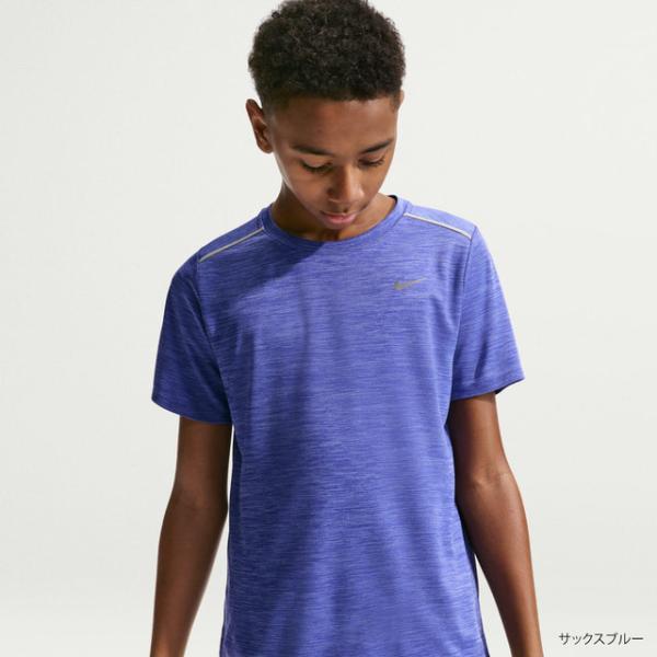 ◇Nike Dri-FITテクノロジーが、肌から汗を逃がしてすばやく蒸発させ、さらりと快適な状態をキープ。 ■カラー(メーカー表記)： サックスブルー(430：LAPIS/ROYAL PULSE/HTR/REFLECTIVE SILV) ホ...