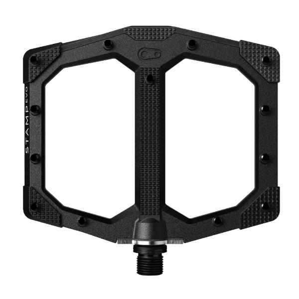 ●スタンプ7比20%ロングプラットフォームにより安定感のアップと長時間のライドにおける疲労を軽減●シューズサイズに合わせて選べる2種のペダルサイズ●シューズのホールド力を高めるコンケーブ形状を備えた極限まで薄いボディ（中心最薄部11mm、両...