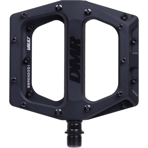 Brendan Fairclough シグネイチャーモデル DMRの代表的な製品であるペダル。そのベストセラーモデルが「VAULT」です。 ペダルとのコンタクトを司る足指から母指球までのエリアを大きくすることで、高いバイクコントロール性とペ...
