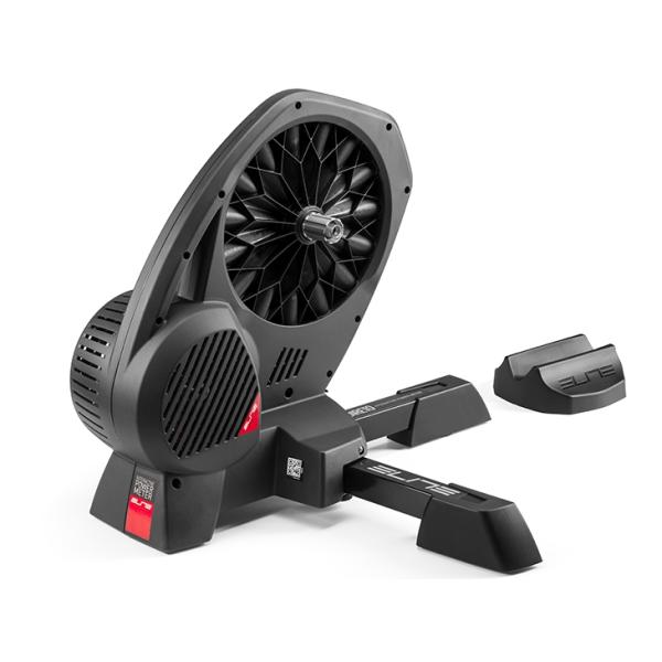 最新のファームウェアアップデートで進化を遂げたDIRETOは、パワーメーターのデータ読み取りの高速化、センサーブリッジ機能、ERGモードでのペダリング再開を助けるイージースタート機能といった、最新のトレーナーに搭載されている機能を使用できま...