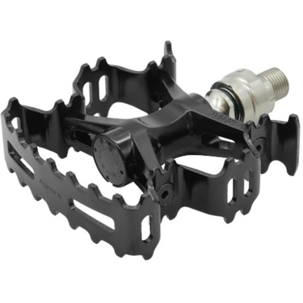 MTB等を対象とした軽量高剛性なアルミを使用し、日常使いから山道散策まで幅広い走りに対応したペダルがオールウェイズシリーズ。横幅84mm、縦幅110mm(有効踏み面幅92mm)と踏みやすい幅広サイズ。ひとつの踏み面に対してスパイクピン6ヶ所...