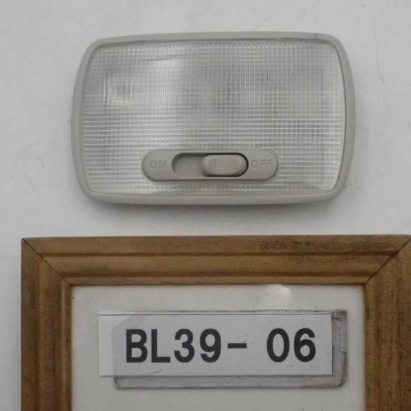 [管理番号] BL39-6　[13D-12][メーカー/車名] ホンダ / フリード[初年度] 平成21年11月[型式] DBA-GB3[エンジン/排気量] L15A / 1490cc[走行距離] 59266km[ミッション] AT[カラー...