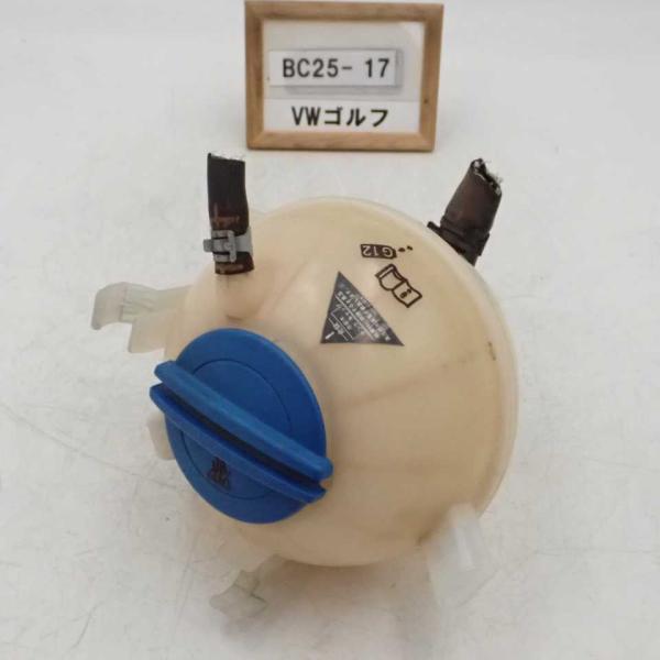 [管理番号] BC25-17　[05B-38][メーカー/車名] フォルクスワーゲン / VWゴルフ[初年度] 平成17年04月[型式] GH-1KBLP[エンジン/排気量] BLP / 1590cc[走行距離] 95157km[ミッション...