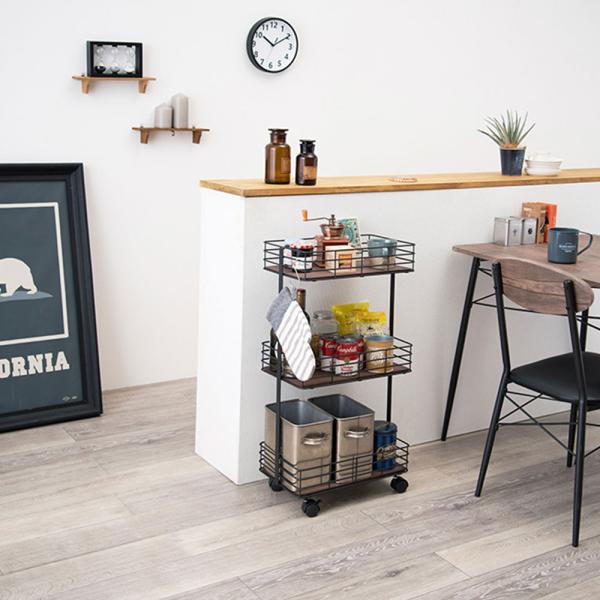 木材と細めのアイアンを組み合わせたキャスター付きラック。購入単位：1台配送種別：直送品 代引不可 返品不可 配送日時指定不可Yahoo 通販 4934257262804 JH0491 萩原 スリムワゴン ブラック 完成品 KR-3856BK...