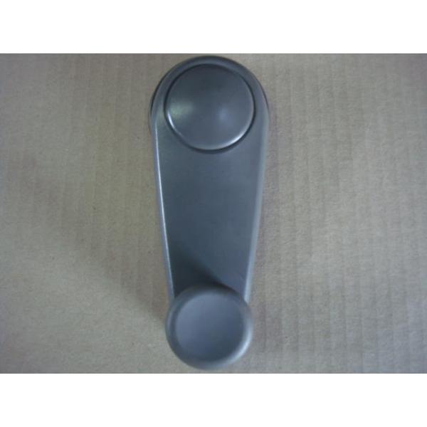 **** 商品説明を必ずご確認ください ****部品管理番号：000183002179900メーカー純正品番：MB546569部品名：左ドアレギュレーターハンドルメーカー代替品番：MB546570部品区分：リサイクル品管理品番：211299...