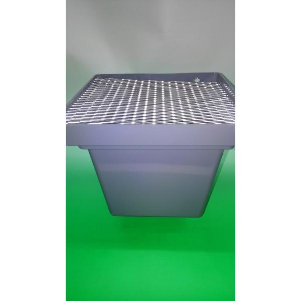 積水化学工業(株)のエスロン雨樋の部品です。色はグレーです。寸法は下記(左下の商品詳細)ＵＲＬよりＰＤＦを開いてご覧ください。