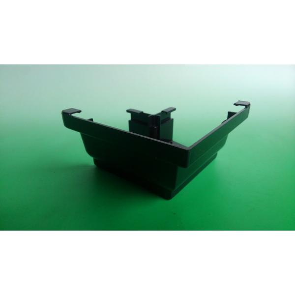 パナソニック　(株)の雨樋で、ＰＣ５０用の部品です。色はブラックです。