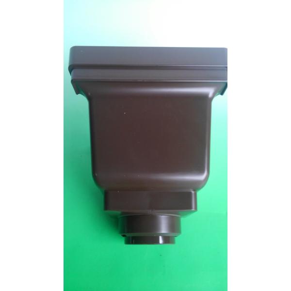 パナソニック　(株)の雨樋で、ＰＣ５０用の部品です。色は新茶です。