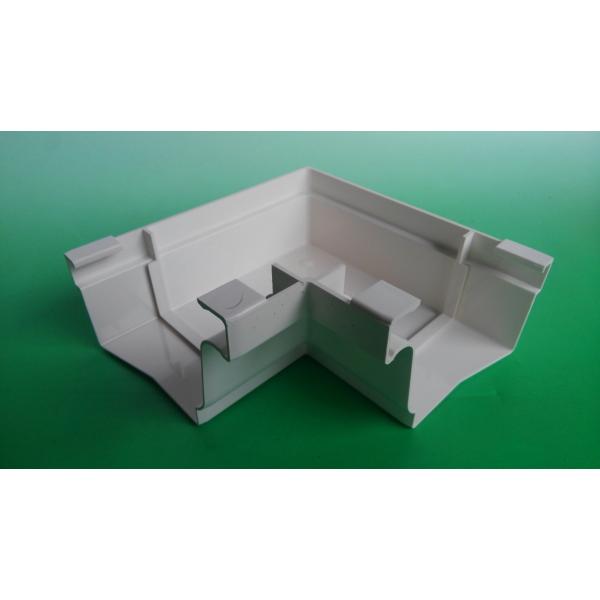 パナソニック(株)の雨樋で、ＰＣ５０用の部品です。色はミルクホワイトです。