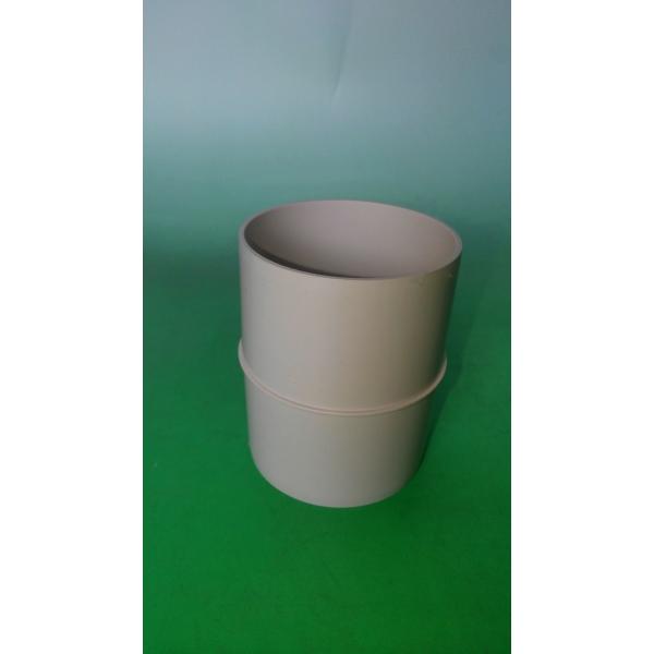 積水化学工業(株)のエスロン雨樋のユニシェイプＵＲＴ６０ＢＬの部品です。色はホワイトです。