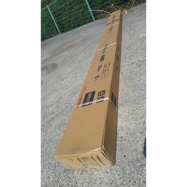 パナソニック雨樋のＰＣ５０軒樋用の部品です。色はブラックです。長さは、３６００ｍｍです。１ケースで１０本入りの梱包特価です。