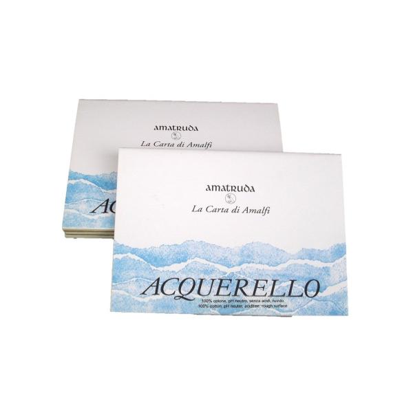 SFCの認定を受けたアマトルーダの工房でつくられた手すき紙は昔ながらの技法で1枚1まい丁寧に作られたコットン100％のハンドメードペーパーです。木材のパルプを使わずコットンを原料としているため環境にやさしいエコなペーパーです。ペーハー（Pｈ...