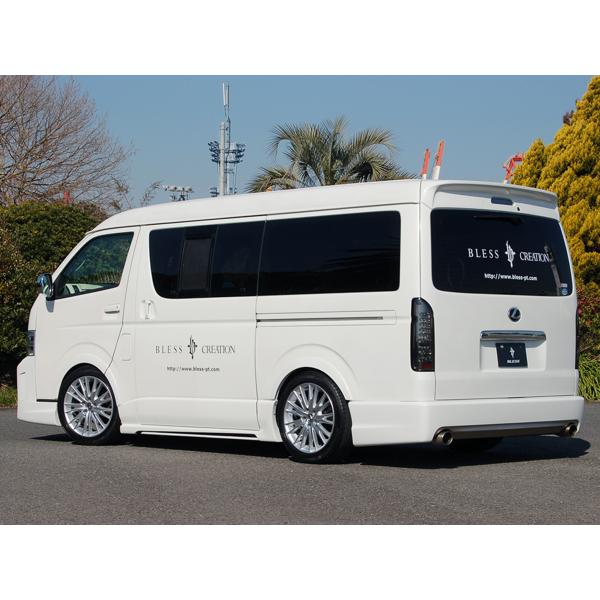 メーカー：BLESS CREATION適合車種：トヨタ ハイエース 1/2/3/4/5/6/7型 ワイド用適合型式：TRH2##/KDH2##/GDH2##系適合年式：【1型】2004年8月〜2007年8月【2型】2007年8月〜2010年...