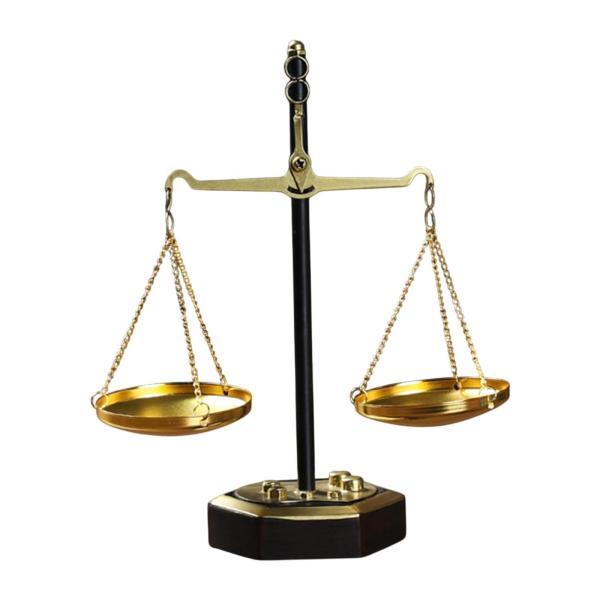 説明:[素材]: この天秤座スケール装飾は鉄製で.耐久性と長寿命を保証します. [デザイン]: 天秤の形をしたヴィンテージデザインが特徴のセンターピーススケールトレイは.ご自宅の美しさを高めます.単なる装飾ではなく.あなたのセンスを反映する...