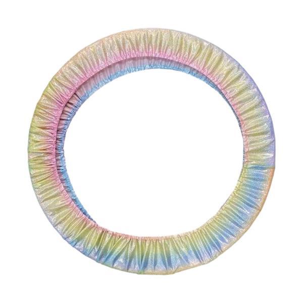 説明: [互換性]体操用保護カバーは.内径最大85cmの新体操フープにフィットするように設計されており.器具を安全にカバーします. [素材]新体操リングカバーは高品質のポリエステルで作られており.通常の使用でも耐久性と耐摩耗性を備えています...