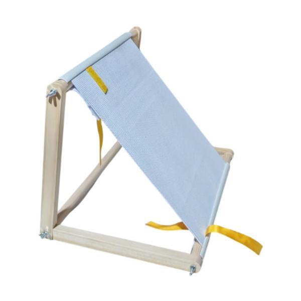 説明:素材と寸法: 刺繍枠スタンドは無垢材で作られており.42cmx275cmx275cmの寸法で.さまざまな刺繍プロジェクトに十分なスペースを提供します.安定した構造:このクロスステッチフレームは.ひび割れに強い設計です.丈夫な木製素材が...