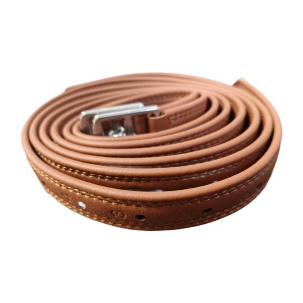 説明:[卓越した職人技]: このあぶみレザーは細心の注意を払って作られており.細部へのこだわりを重視する乗馬愛好家にとって理想的な選択肢です. [エレガントなデザイン]: 調節可能なステンレススチールバックルは丈夫で錆びにくく.壊れにくく....