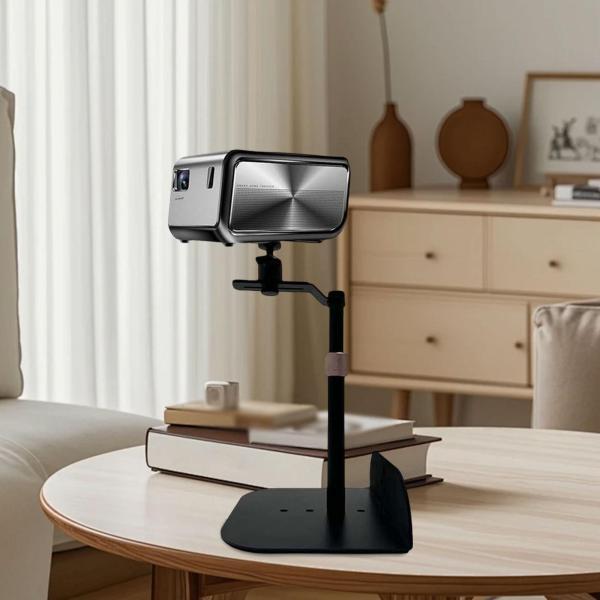 説明: [頑丈で信頼性が高い]このプロジェクターマウントスタンドは.高耐久のカーボンスチール製で.強くて安定しており.長期間使用できます. [高さと回転調節可能]ベッドサイドプロジェクターマウントは.23cmから38cmまで伸縮可能なポール...