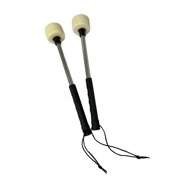 説明:パッケージ:パッケージにはドラムスティックが2本入っています.バスドラムやマーチングドラムなどの打楽器には欠かせないパーツです.素材: ドラムスティックは金属棒とフェルトヘッドで構成されており.頑丈で変形しにくいです.ポータブル: ド...