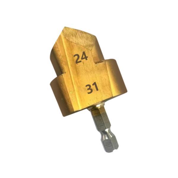 説明:[金属素材]このPPRリフティングステップドリルはベアリング鋼で作られ.チタンでコーティングされており.耐摩耗性.耐久性.長期使用を保証します. [機能]PPR リフティング ドリルは.PPR パイプの修理と穴の拡張用に特別に設計され...