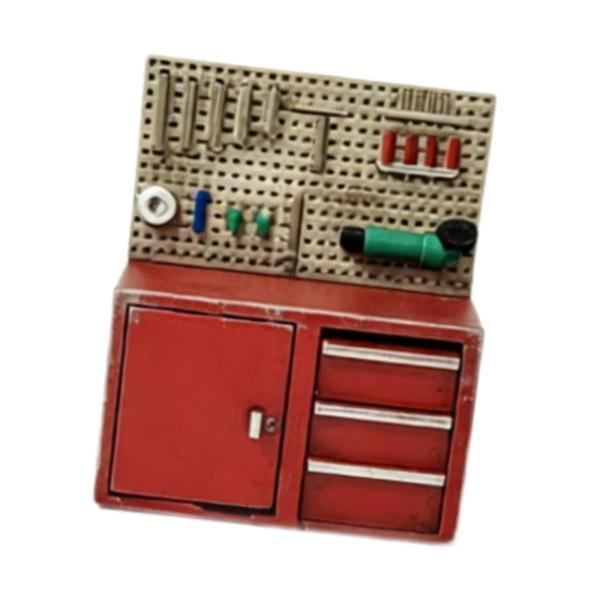 説明: [スケール]: 正確な1:64比率で設計されており.リアルなガレージシーンを求めるコレクターやモデル愛好家に適しています. [素材]: 1:64ジオラマガレージアクセサリーモデルは丈夫なPPで作られており.長期間の使用と詳細な職人技...