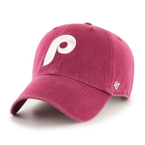 47 CLEAN UPは、コットン素材の柔らかいクラウンとカーブしたバイザーの定番シルエットのアジャスタブルキャップ。サイズ調節が可能なストラップとこだわりが詰まったバックルがフィット感を生み出し、ウォッシュド加工により快適なかぶり心地を実...