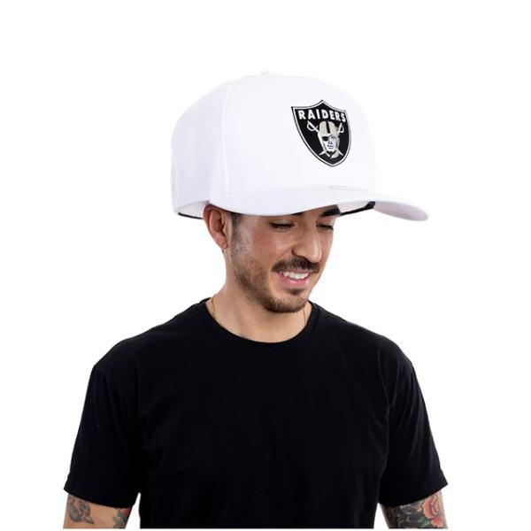 昨今、MLBやNFL、NBAの中継で異常に大きな帽子を被っている観客が映り込む場面が多々見られ気になっていた方も多いのではないでしょうか。また、大谷翔平選手が本塁打を打った際にベンチで兜を被るセレブレーションのようにアトランタ ブレーブスで...