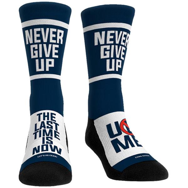 プロレス史上最も多い17回の世界王座を獲得した史上最も偉大なプロレスラーの一人として広く知られるジョン シナ引退ツアーソックス、ニューヨーク大会モデルになります。プロレスラーの他に俳優、テレビ司会者、ラッパーなど様々な分野で活躍するアメリカ...