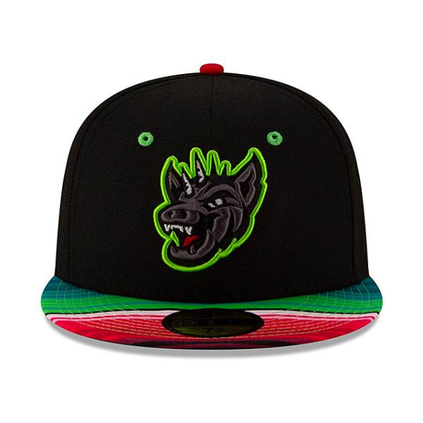 【海外正規店並行輸入商品】ニューエラの象徴であり定番の59FIFTY(FITTED CAP)モデルになります。約1cm刻みでサイズがある為男性(メンズ)、女性(レディース)問わず着用出来る帽子です。MiLB(マイナーリーグ)がラテン・ヒスパ...