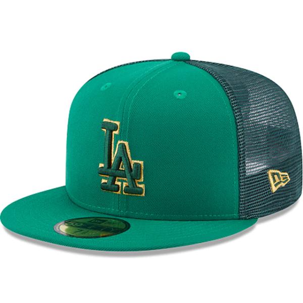 【海外正規店並行輸入商品】ニューエラの象徴であり定番の59FIFTY(FITTED CAP)モデルになります。約1cm刻みでサイズがある為男性(メンズ)、女性(レディース)問わず着用出来る帽子です。こちらはロサンゼルス ドジャースの2023...